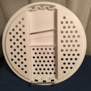 Tupperware | Kitchen | Vintage Cheese Grater Tupperware Old Stock Mcm ...